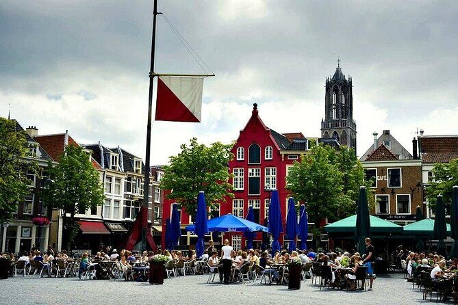 Utrecht Historic City: a Self-Guided Augmented Reality Tour - Key Points