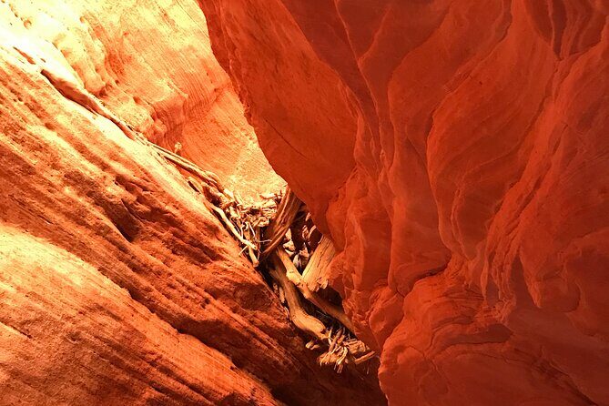 UTV Adventure to Peek-a-Boo Slot Canyon near Kanab, Utah - What Makes this UTV Tour Special?