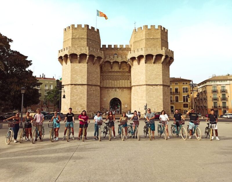 Valencia: 3-Hour Guided City Sightseeing & Beaches Bike Tour - Why Choose the Valencia Bike Tour?
