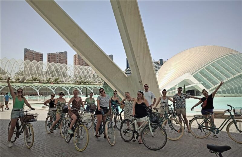 Valencia: 3-Hour Guided City Sightseeing & Beaches Bike Tour - What to Expect During the Tour