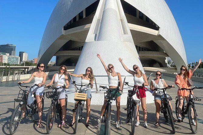Valencia all in one: beaches, old town & city arts by E-bike - Key Points
