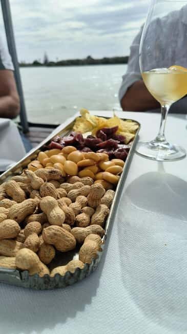 Valencia: Boat trip with Valencian vermouth tasting - Key Points