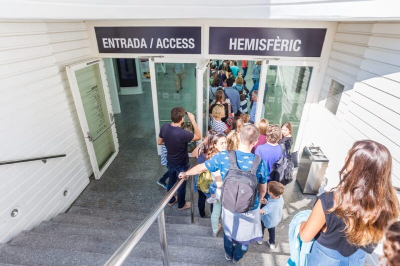 Valencia: City of Arts and Science 3D Movie at Hemisfèric - An In-Depth Review of the Valencia: City of Arts and Science 3D Movie Tour