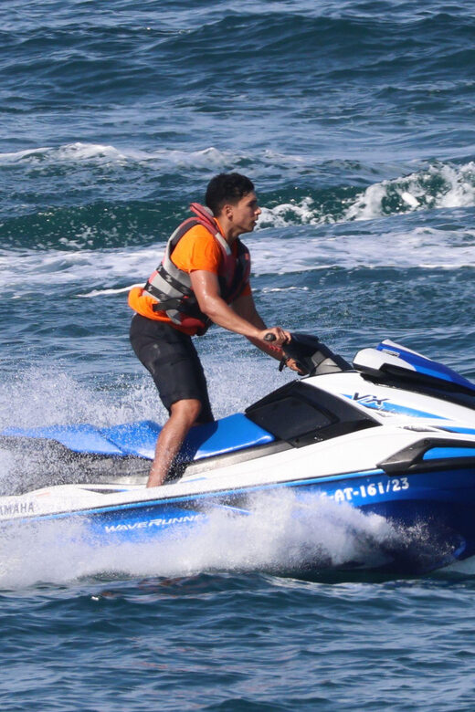 Valencia: Excursión en Moto de Agua + Paddle Surf - Practical Details: What You Need to Know