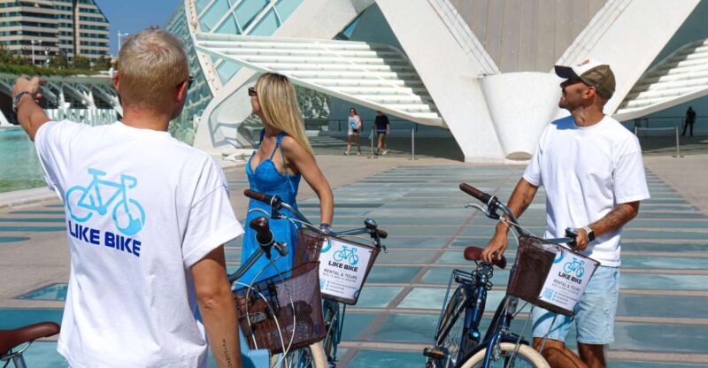 Valencia Guided Bike Tour in small group or Private - Key Points
