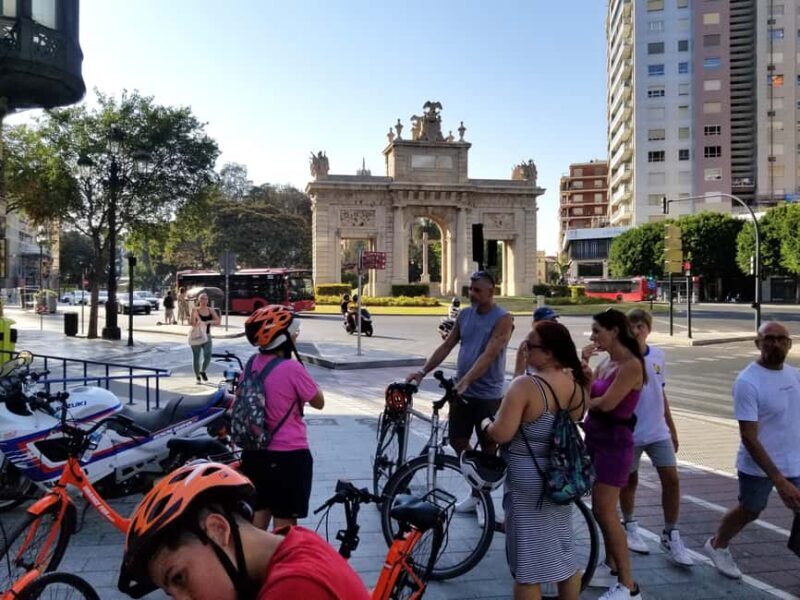 Valencia: Immersive Bike & E-Bike Storytelling Tour - The Sum Up