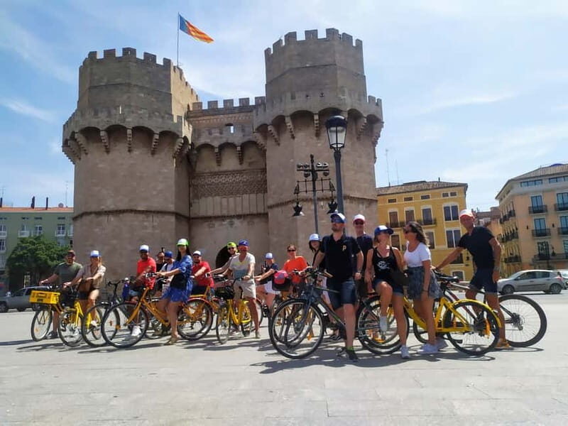 Valencia in bici con guida turistica italiana madrelingua - What Reviewers Say