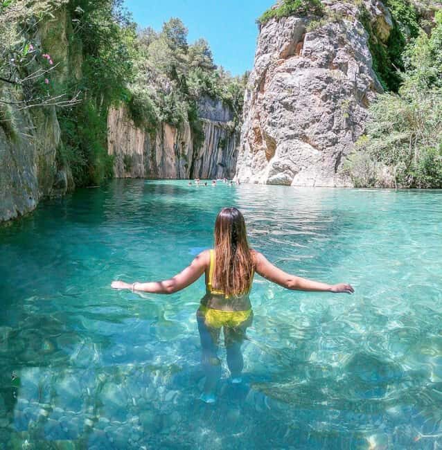 Valencia: Montanejos Thermal Spring & Girlfriend Waterfall - Transportation and Group Size