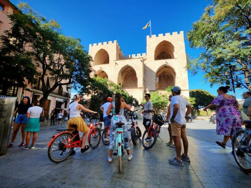 Valencia: Old Town to City of Arts Guided E-Bike Tour - A Deep Dive into the Valencia E-Bike Tour