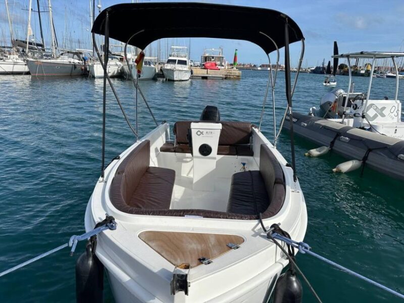 Valencia: Rent Boat Without License - What Makes This Boat Rental Stand Out?