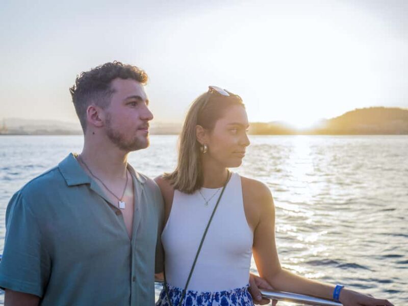 Valencia: Sailing Catamaran Cruise with Sunset Option and DJ - Key Points