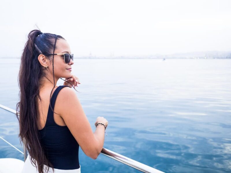 Valencia: Sailing Catamaran Cruise with Valencian Lunch - An Overview of the Experience