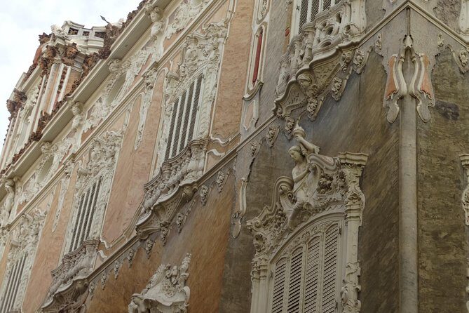 Valencia Step By Step for you - Practical Details That Matter