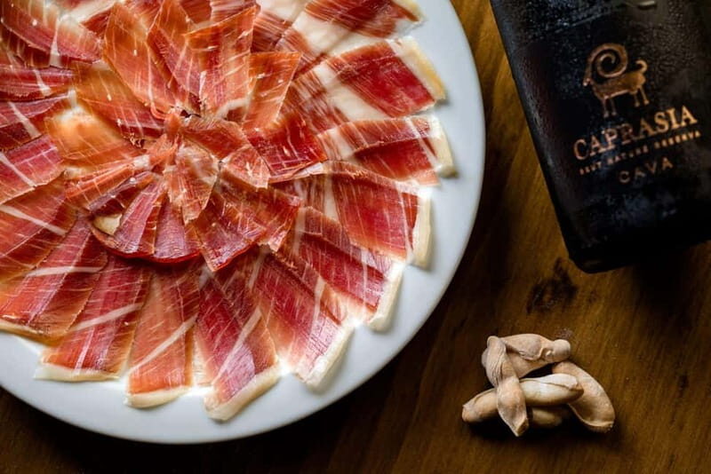 Valencia: Tapas and Sightseeing guided tour - Final Thoughts: Who Will Love This Tour?  