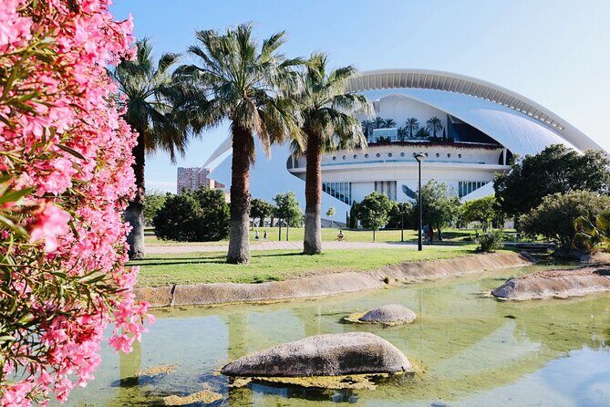 Valencia: Top 25 Highlights Guided Bike Tour - Pricing and Value for Money