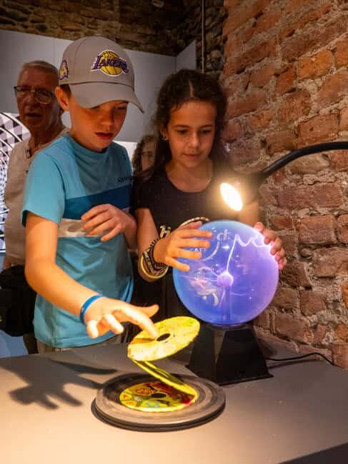 Valencia: World of Illusions Museum Entry Ticket - Introduction: What to Expect from Valencia’s Museum of Illusions