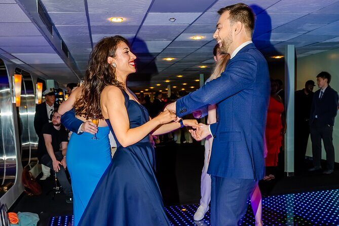 Valentine's Day Dinner Cruise in New York - Why This Experience Might Be Perfect for You