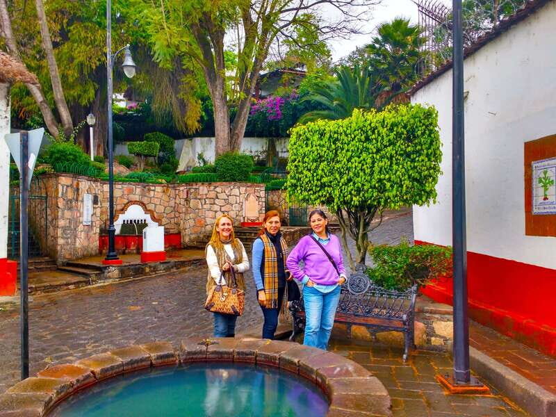 Valle de Bravo: Half-Day Guided City Tour by Van - Practical Details and Practicalities