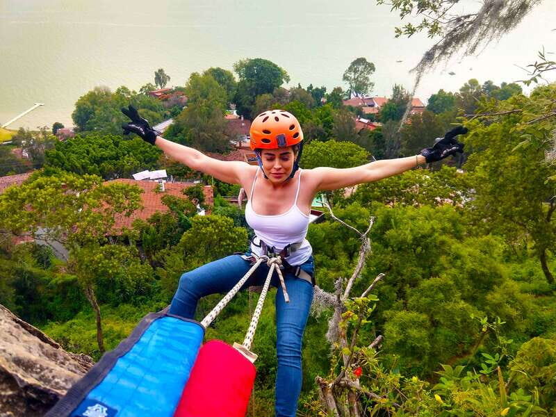 Valle de Bravo: Rappel over a viewpoint - FAQ
