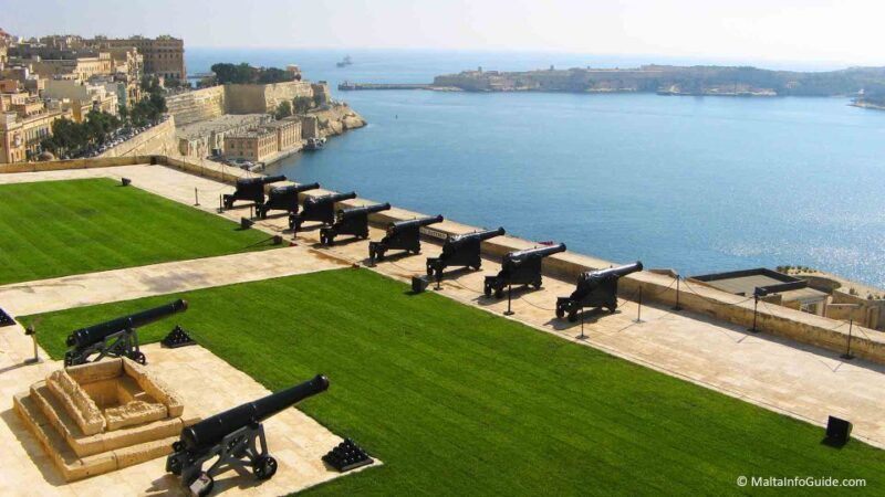 Valletta: Private Insider Walking Tour with Licensed Guide - Practical Tips for Your Tour