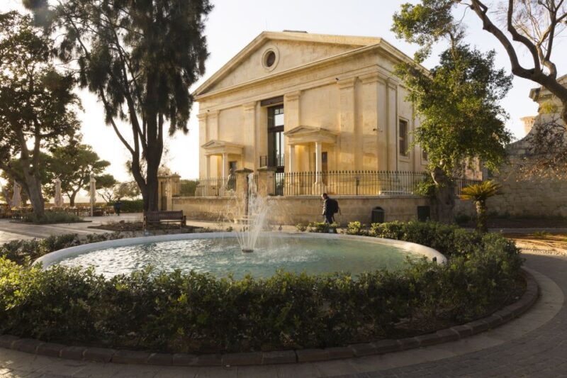 Valletta: Street Food and Culture Walking Tour - Authenticity and Guide Highlights