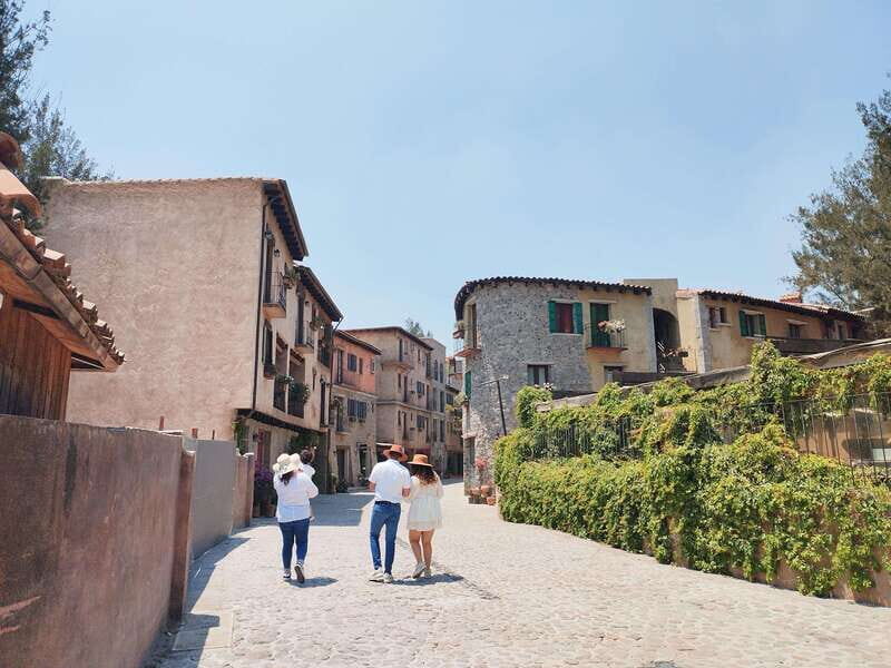 Val´quirico And The City of Angels Puebla From Mexico City - FAQ