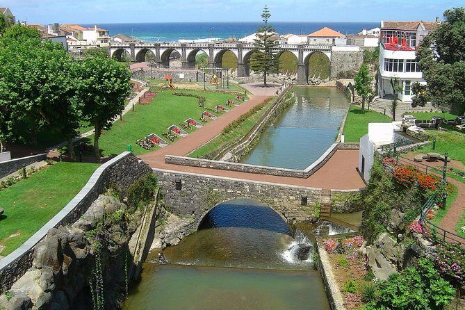 Van Tour Lagoa do Fogo - What the Reviews Say