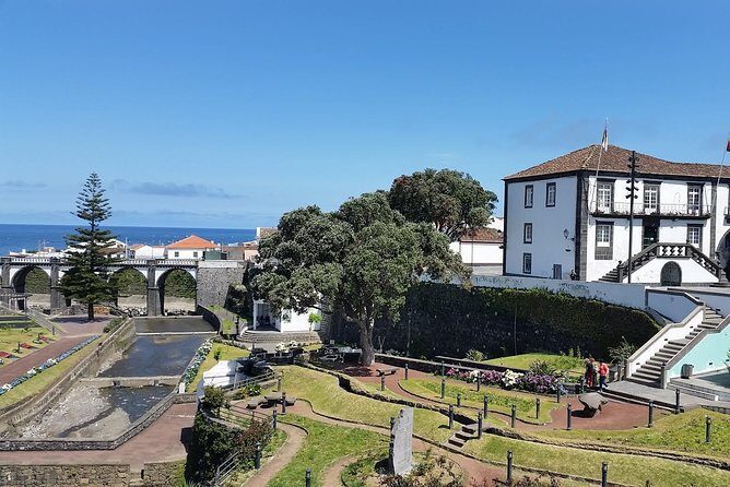 Van Tour Lagoa do Fogo - FAQ