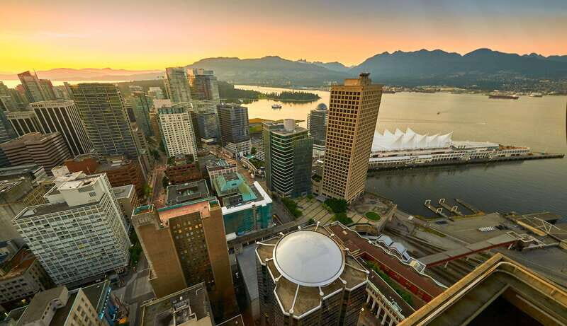 Vancouver: Attractions by Twilight Guided Tour with Dinner - Who Would Love This Tour?