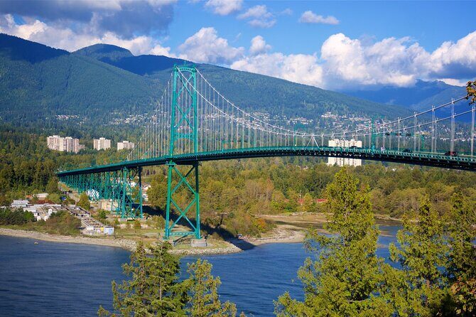 Vancouver City Tour to Experience Sea Sky and Land- private tour - Key Points