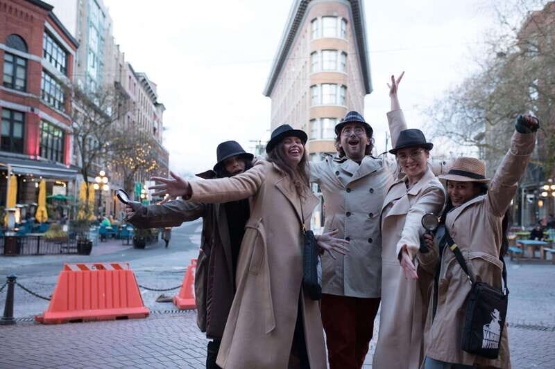 Vancouver: Explore Gastown with an Outdoor Murder Mystery - Who Would Love This Tour?