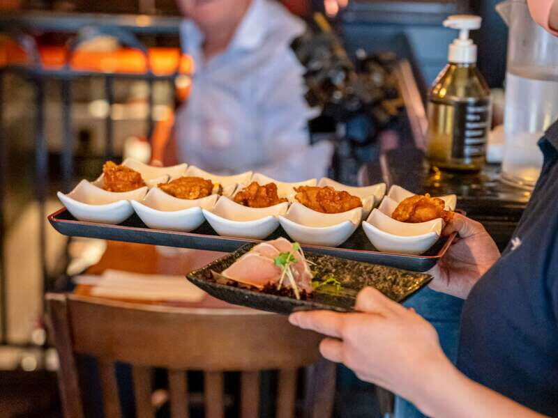 Vancouver: Gastown Historical Walking Food Tour - An In-Depth Look at the Gastown Food Tour