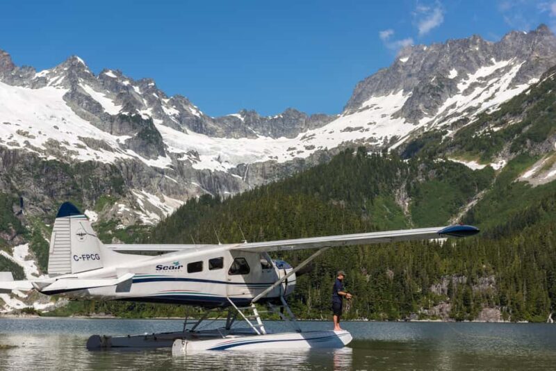 Vancouver: Glacier & Alpine Lake Flight Adventure - Key Points