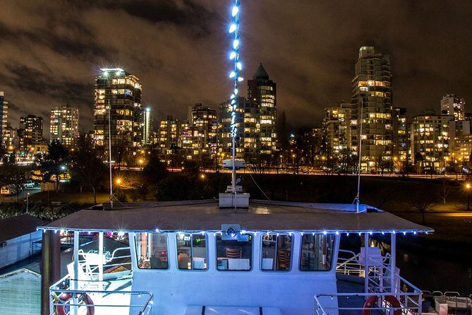 Vancouver Holiday Festive Dinner Cruises - Who Should Consider This Tour?