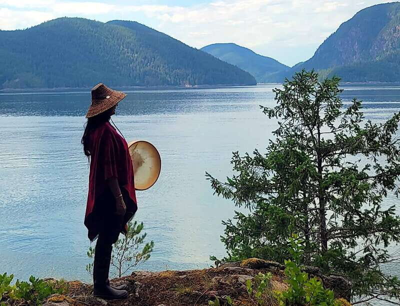 Vancouver Island: People Water Land - Indigenous & Whales - Vancouver Island: People Water Land - Indigenous & Whales