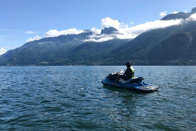Vancouver Jetski Tour with Dinner on Bowen Island - The Dinner Experience