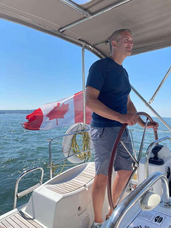 Vancouver: Mosquito Creek and English Bay Sailboat Cruise - Authentic Visitor Experiences: What People Love