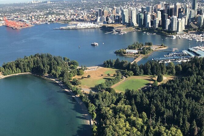 Vancouver private City Tours,See the City highlights at your pace - Exploring Vancouver with a Private Touch