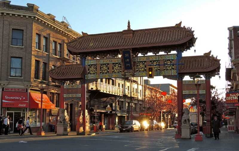 Vancouver: Private Victoria and Butchart Gardens Ferry Tour - Practical Tips and Considerations