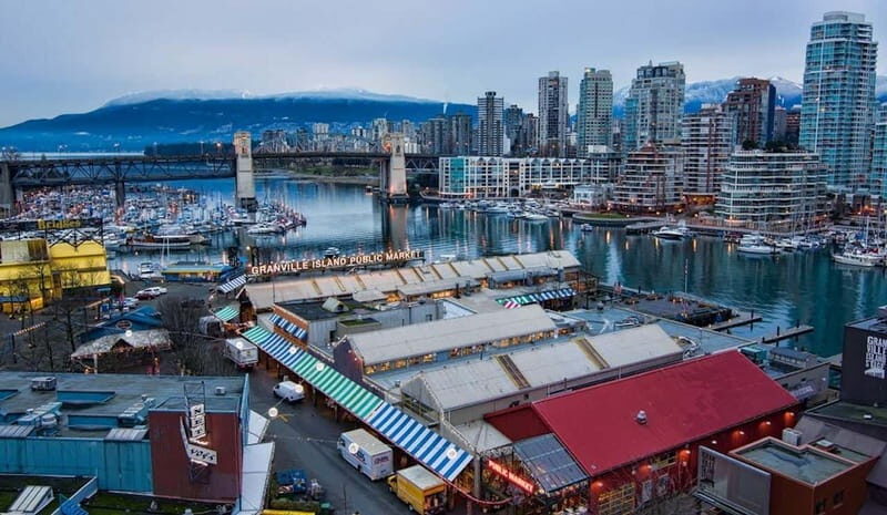 Vancouver: Small Group Tour w/Capilano & Grouse Mtn Lunch - Key Points