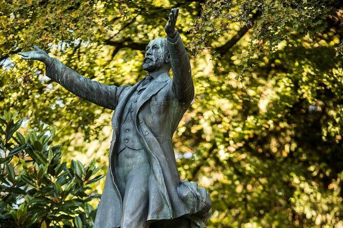 Vancouver Stanley Park 3 Hour Bike Tour - Meeting Location & Logistics