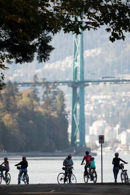 Vancouver: Sunset Trolley Tour - FAQ