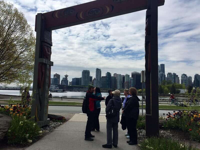 Vancouver: Talking Totems Stanley Park - FAQ
