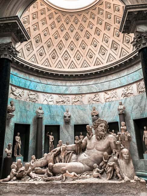 Vatican City: Museums or Saint Peter's Basilica no line - The Experience of Guided vs. Independent Visits