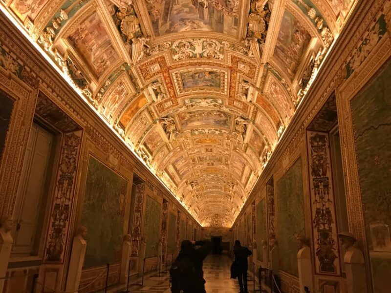 Vatican Museums & Sistine Chapel Fast-Track Ticket & 3H Bus - Summary
