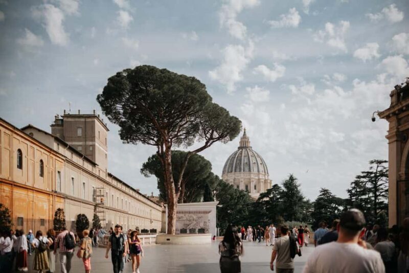 Vatican Museums & Sistine Chapel Skip-the-Line Guided Tour - Exploring the Vatican Museums & Sistine Chapel Skip-the-Line Guided Tour