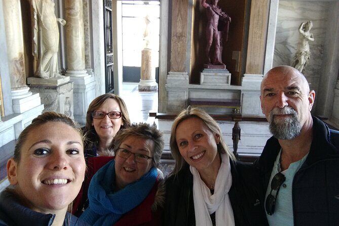 Vatican Museums Small Group Tour with St. Peter's Basilica Access - Key Points