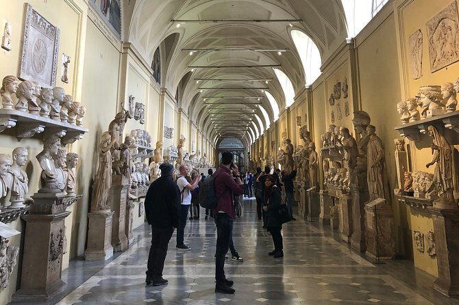 Vatican private tour Museums and Sistine Chapel with Raphael rooms - Insights from Reviewers