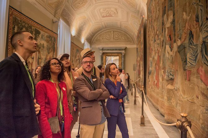 Vatican private tour Museums and Sistine Chapel with Raphael rooms - FAQ