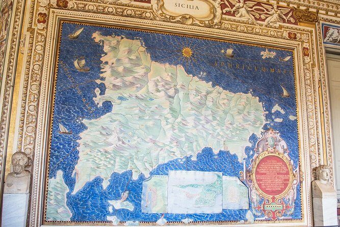 Vatican Tour with Michelangelo's Sistine Chapel & Fast-Access - A Closer Look at the Experience